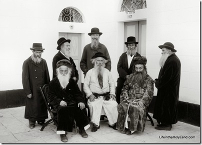 Free Photos: Jewish People in Early 1900s - BiblePlaces.com